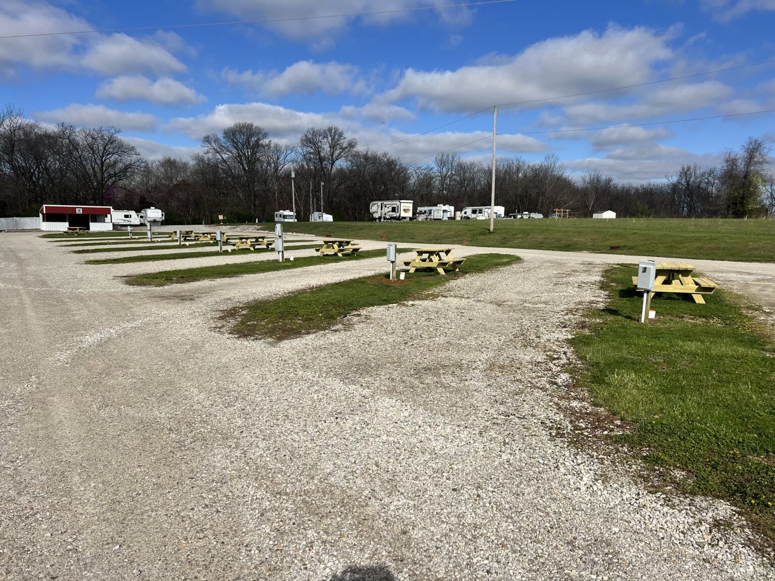 Cedarbrook RV Park & Campground - Mulberry Grove, IL